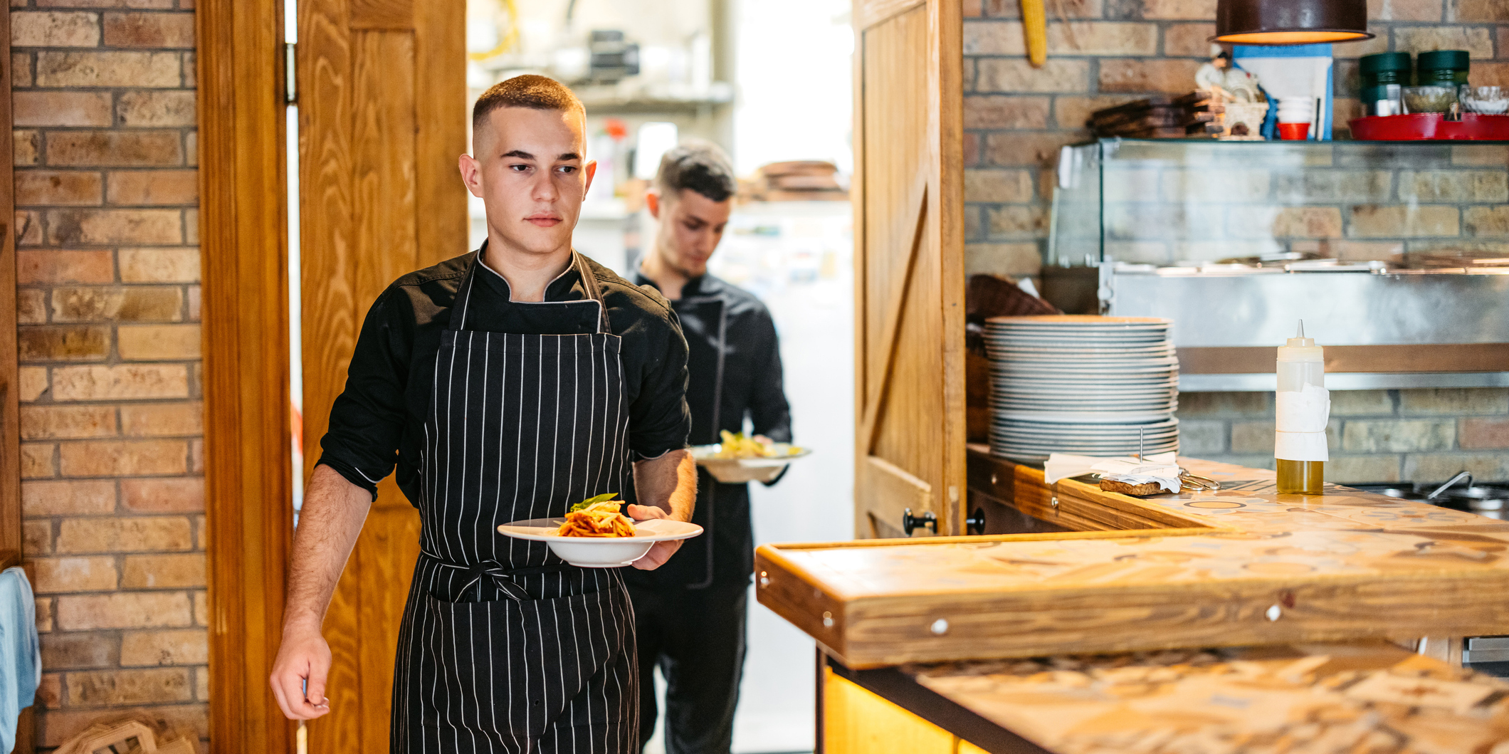 Building a Strong Restaurant Culture: The Key to Reducing Turnover and ...